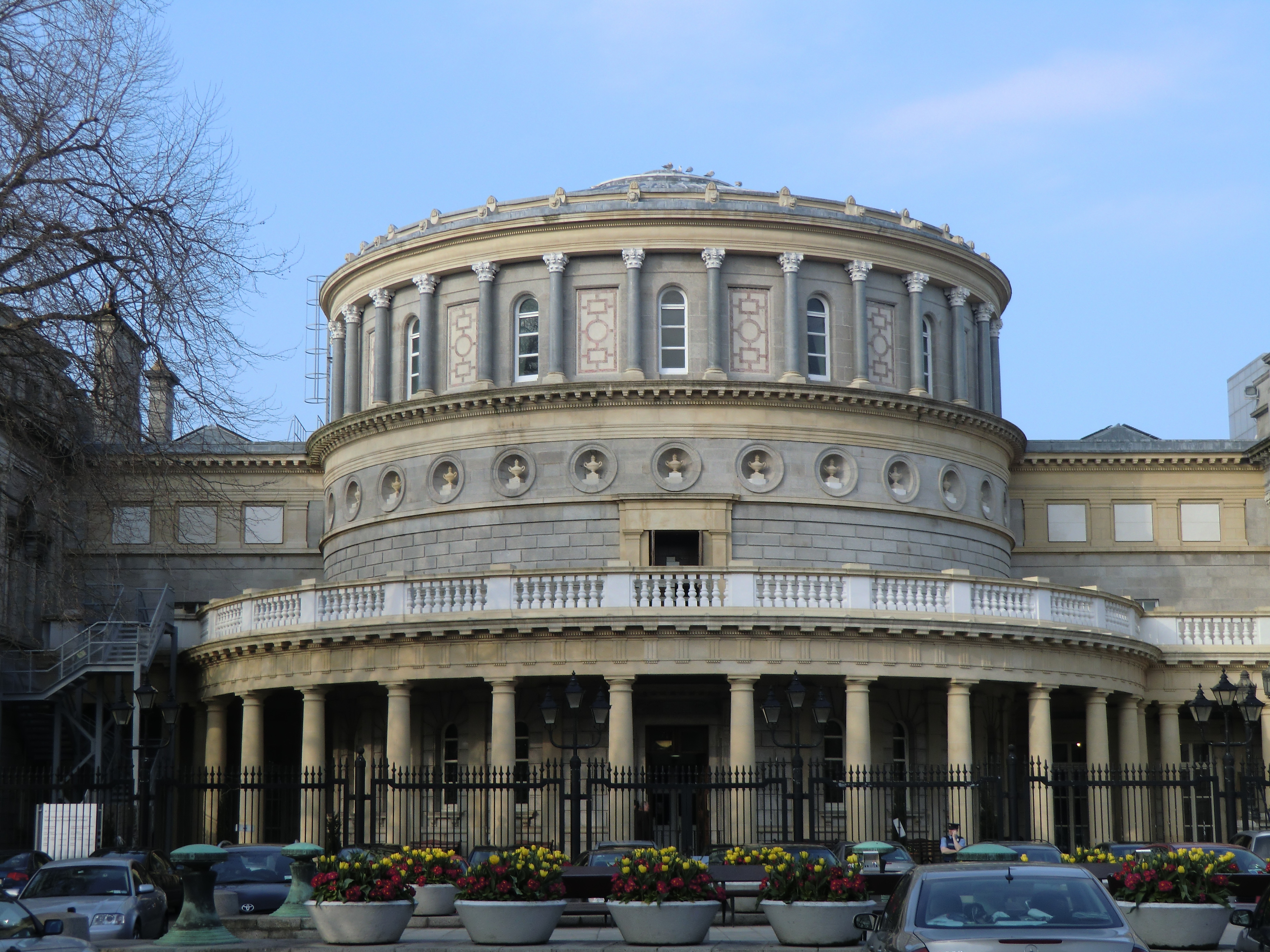 Famous Dublin Libraries: The Long Room in Trinity | Visit Trinity