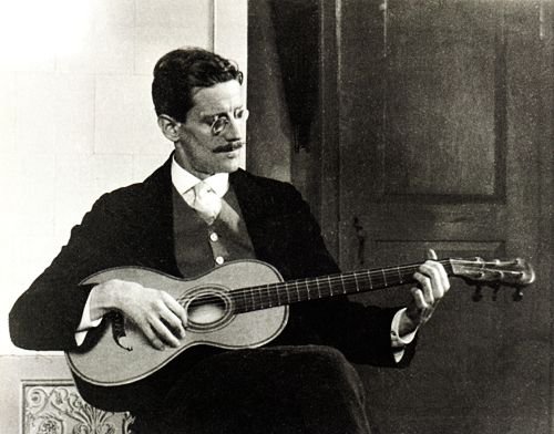 Bloomsday in Dublin 2026 | James Joyce & Literary Dublin Guide